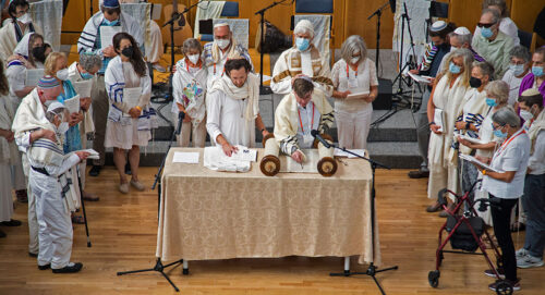 Yom Kippur Day Torah and Musaf Service | Chochmat HaLev